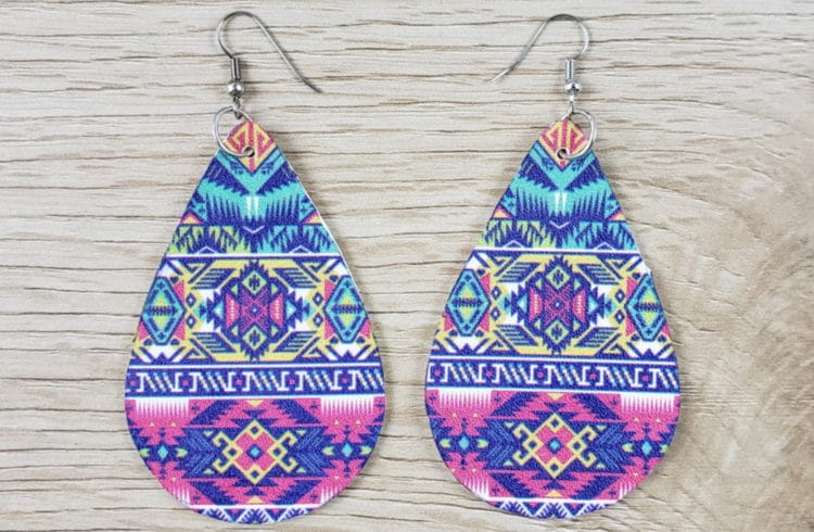 How to Make Leather Earrings {+ 3 Free Templates} | Marching North
