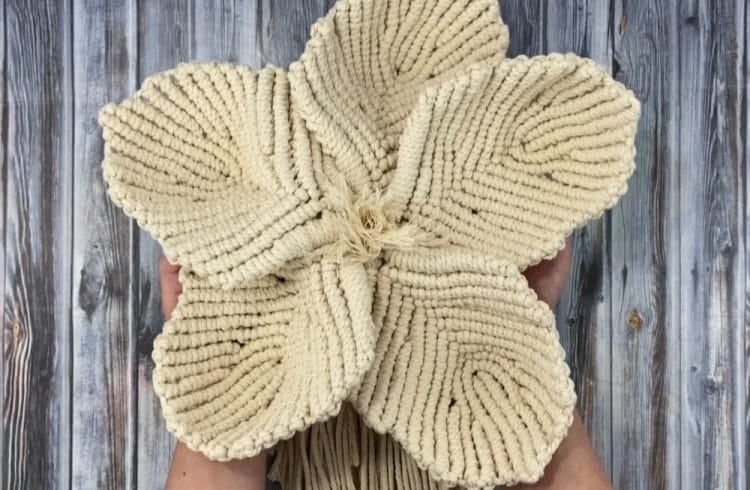 Large Macrame Flower Pattern DIY // Tutorial + Video | Marching North