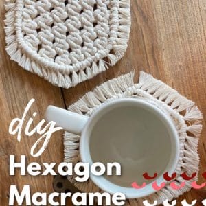 Hexagon Macrame Mug Coasters // Free Pattern + Video | Marching North