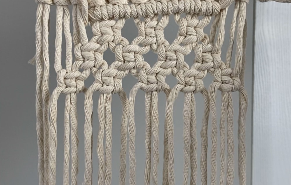 Hexagon Macrame Mug Coasters // Free Pattern + Video | Marching North