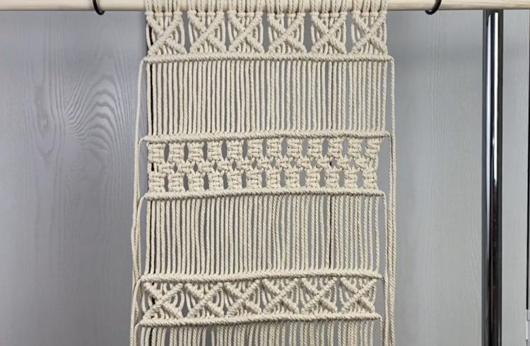 Macraweave Wall Hanging // Tutorial + Video! | Marching North
