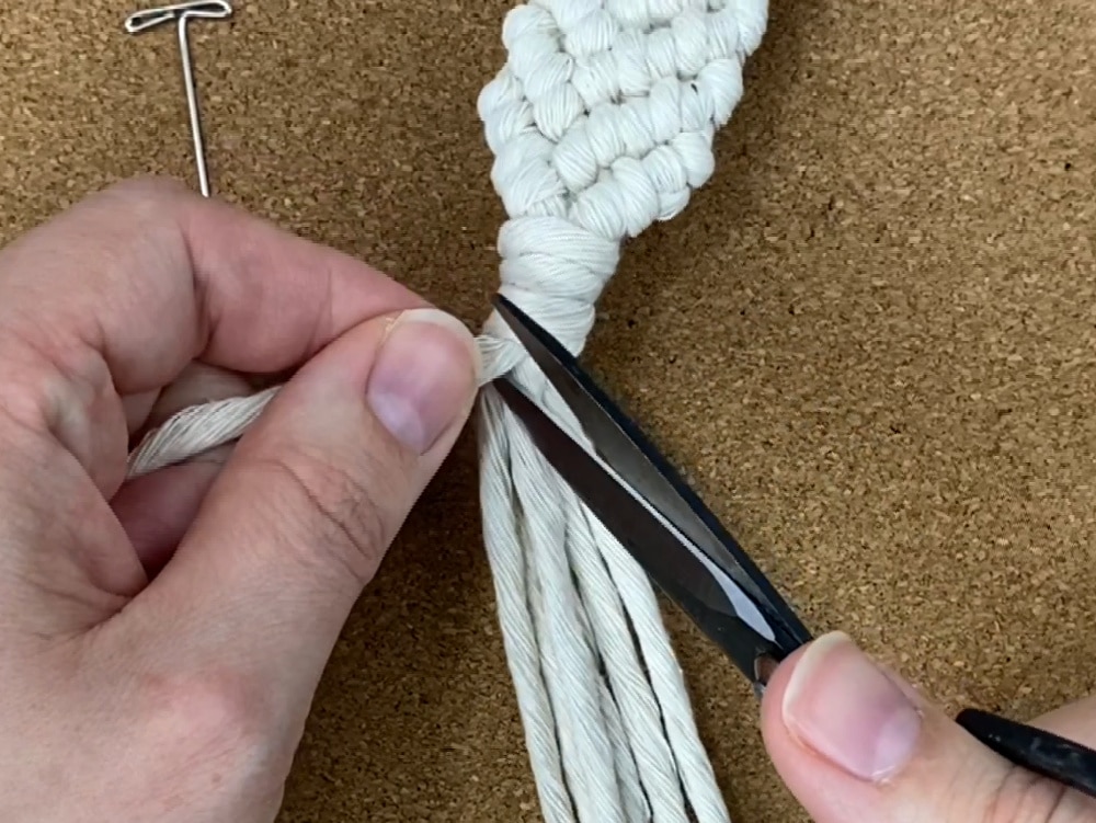 Macrame Mermaid Tail Keychain DIY // Tutorial + Video | Marching North