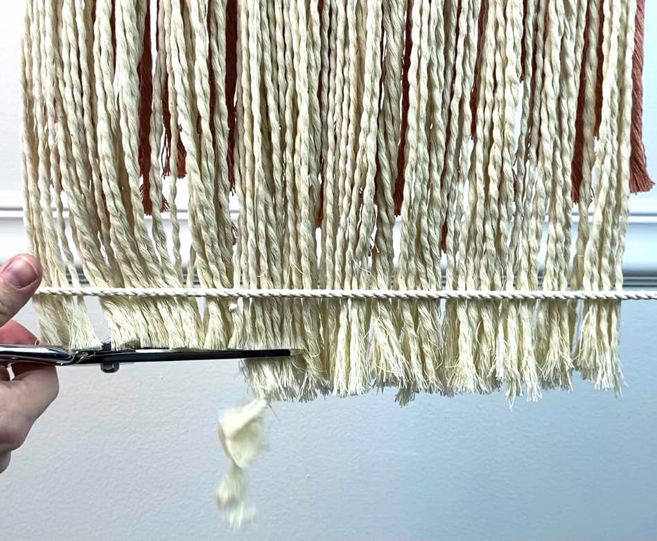 How to cut straight macrame fringe Marching North how-to-cut-straight-macrame-fringe-marching-north