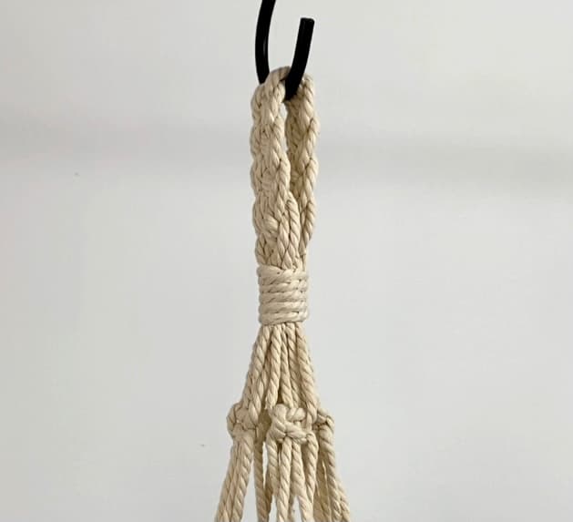 DIY Macrame Hanging Fruit Basket | Easy Tutorial & Video!