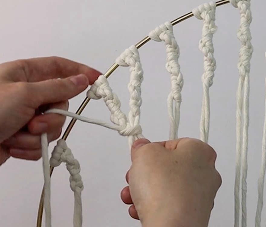 Macrame Tree of Life Wall Hanging (Free Pattern & Tutorial!)