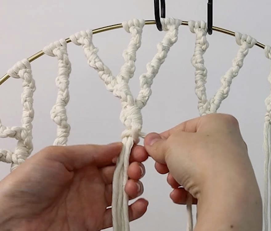 Macrame Tree of Life Wall Hanging (Free Pattern & Tutorial!)