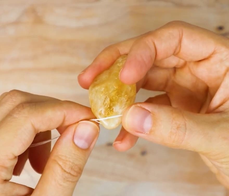 How to Wrap a Stone with Macrame Netting (Tutorial & Video!)