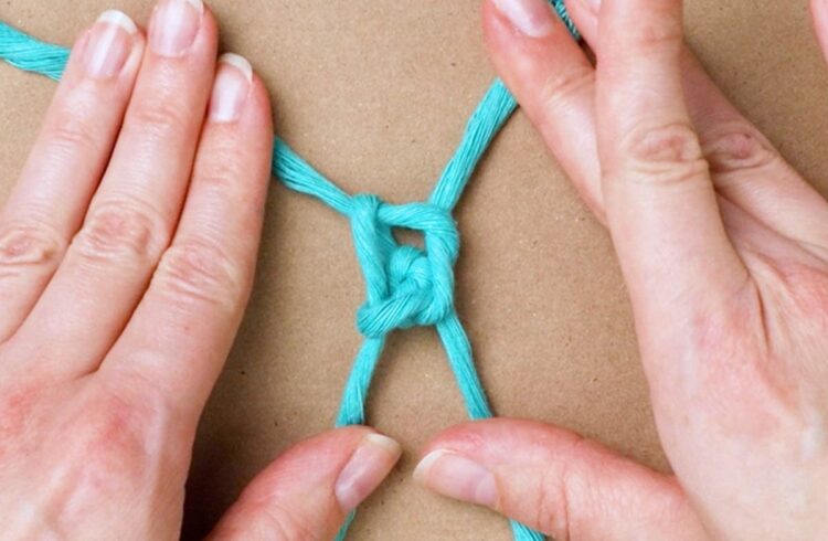 How to Make Macrame Earrings (+3 Free Patterns!) | Marching North