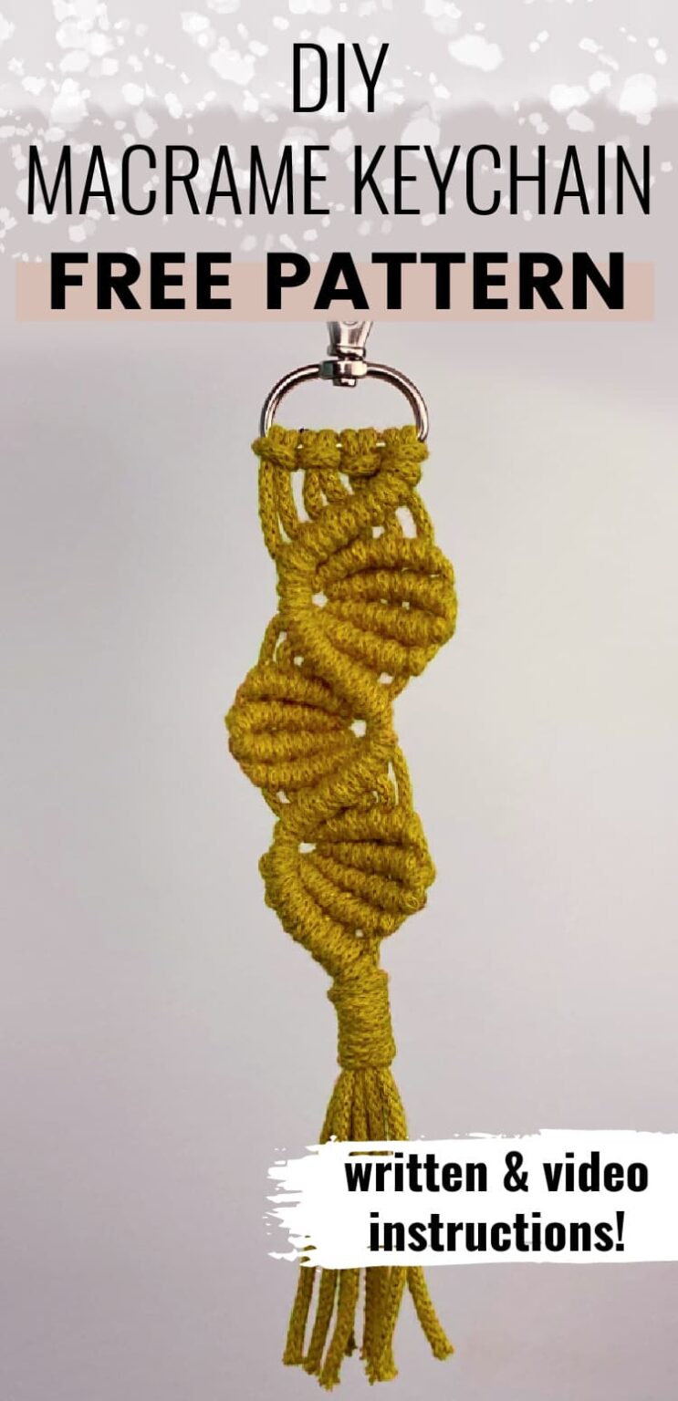 Leafy Vine Free Macrame Keychain Pattern | Marching North