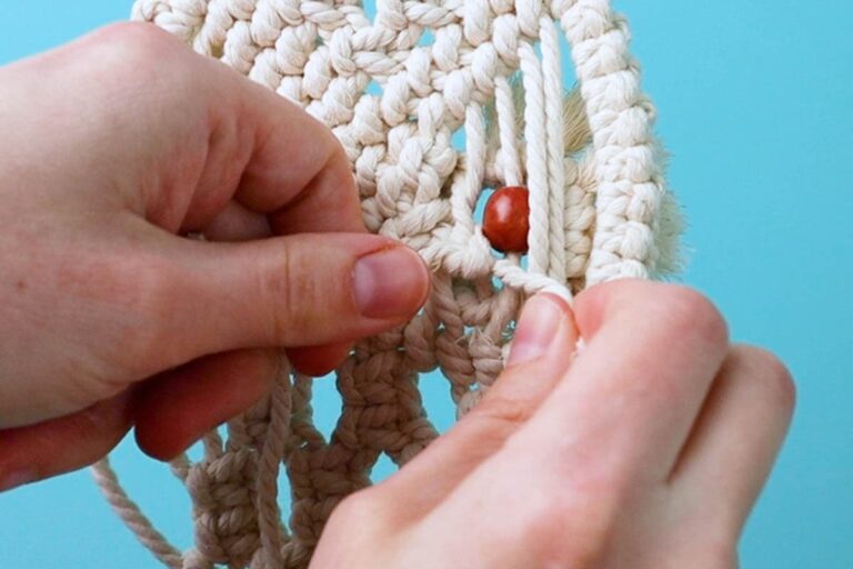 Free Macrame Owl Pattern (Easy DIY Tutorial & Video!) | Marching North