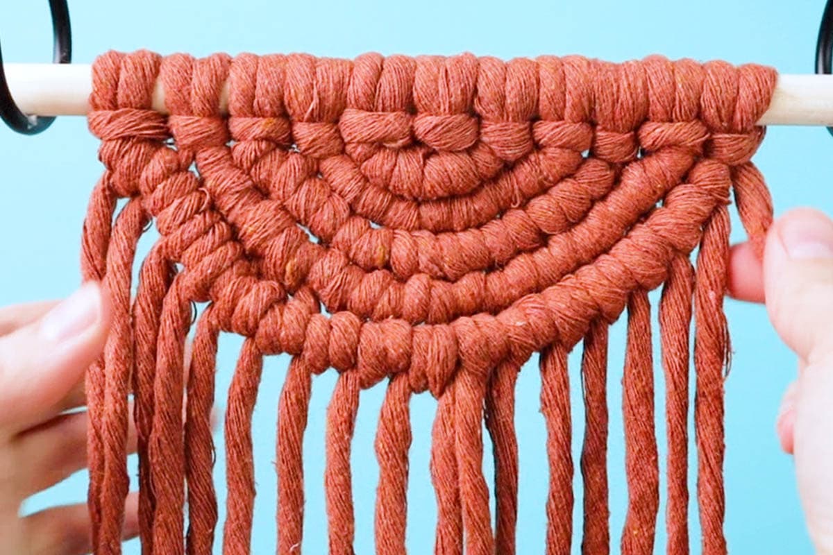 DIY Macrame Sunflower Wall Hanging (Tutorial & Video!) | Marching North