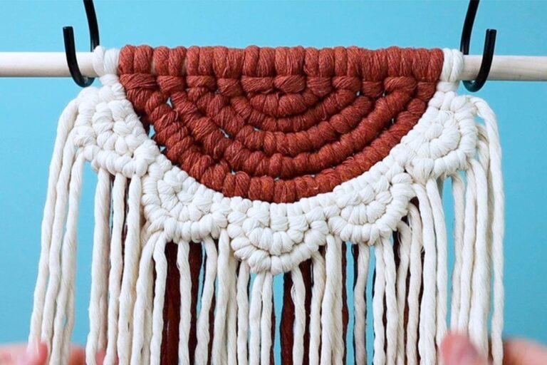 DIY Macrame Sunflower Wall Hanging (Tutorial & Video!) | Marching North