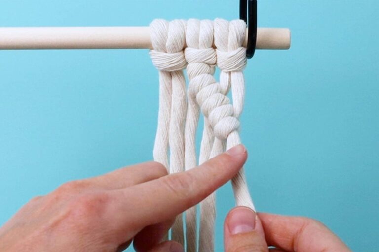 DIY Boho Macrame Wall Hanging with Tassels (Free Pattern!) | Marching North