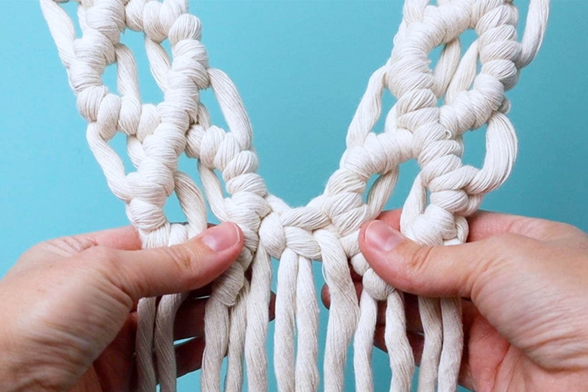 DIY Boho Macrame Wall Hanging with Tassels (Free Pattern!) | Marching North