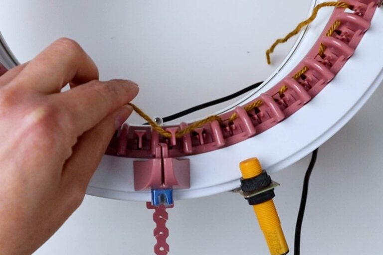 Easiest Knitting Machine Beanie Hat Pattern (Sentro, Jamit, or Addi ...