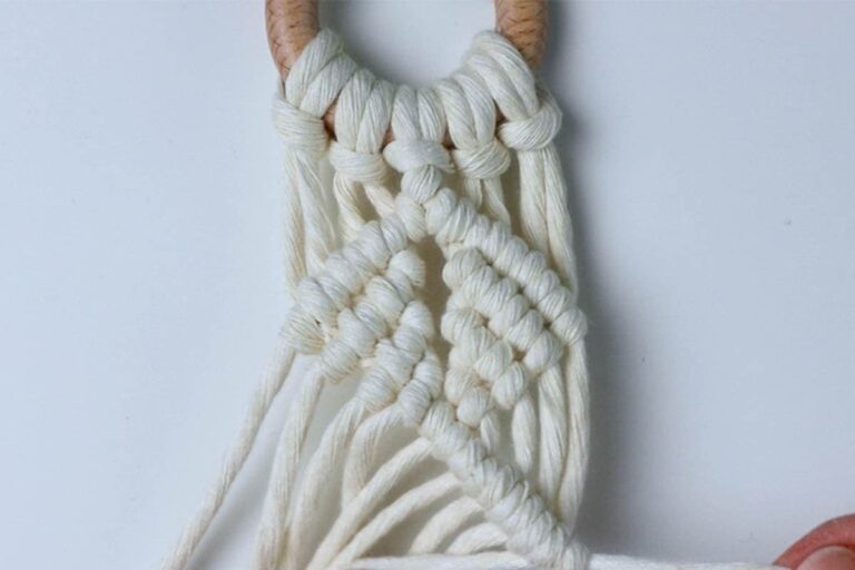 DIY Macrame Towel Hanger (Free Pattern & Video!) | Marching North