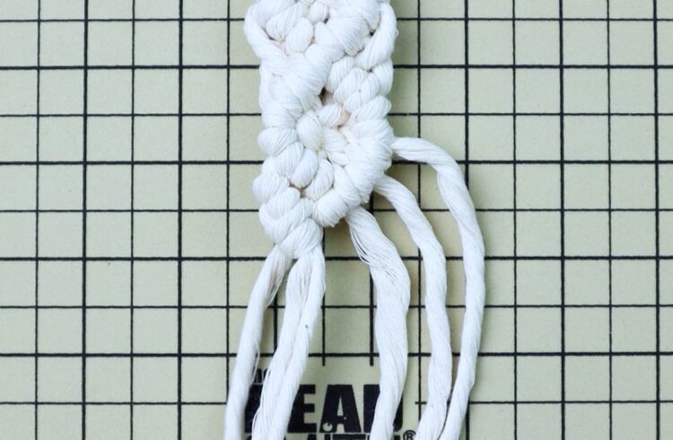 DIY Macrame Diamond Keychain (Free Pattern & Video!) | Marching North