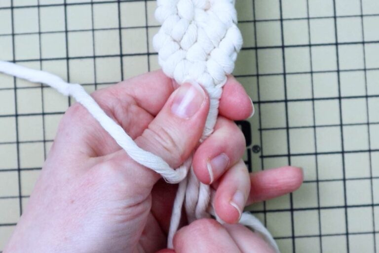 DIY Macrame Diamond Keychain (Free Pattern & Video!) | Marching North