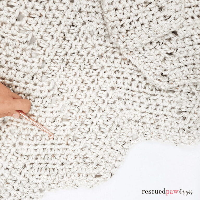 60+ Free Chunky Crochet Blanket Patterns | Super Bulky Yarn! | Marching ...