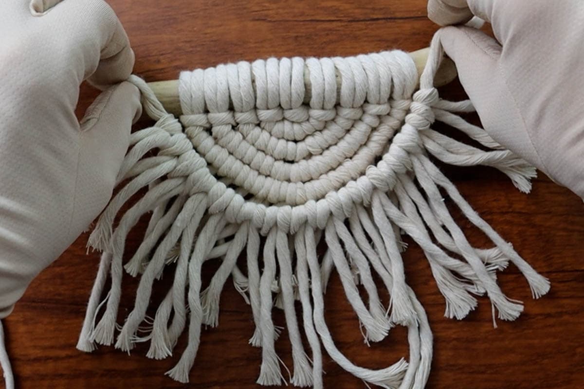 Macrame Half Circle Mini Wall Hanging | Free Pattern + Video! | Marching North