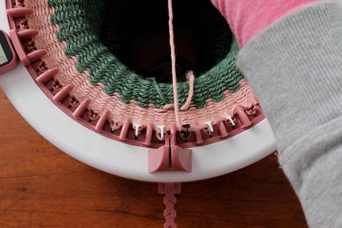 Free Twisted Knitting Machine Headband Pattern (40 Hook Sentro or Addi ...