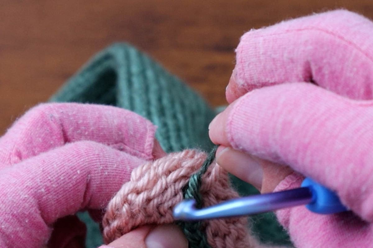 Free Twisted Knitting Machine Headband Pattern (40 Hook Sentro or Addi ...