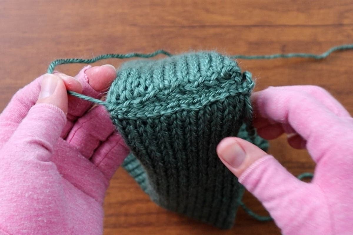 Free Twisted Knitting Machine Headband Pattern (40 Hook Sentro or Addi ...