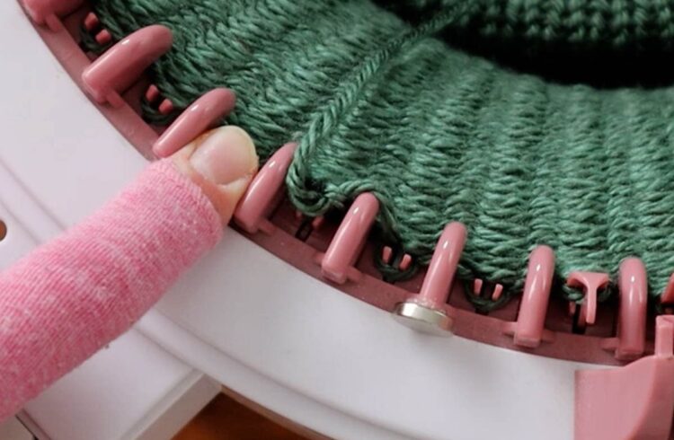 Easy Knitting Machine Beanies in 3 Sizes! | Marching North
