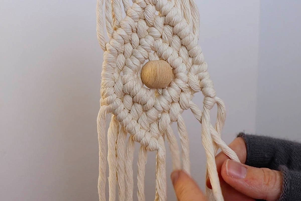 Double Macrame Hat Hanger | Free Pattern & Video! | Marching North