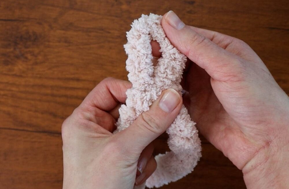 How to Hand Knit a Chunky Ribbed Blanket (Free Pattern & Video ...