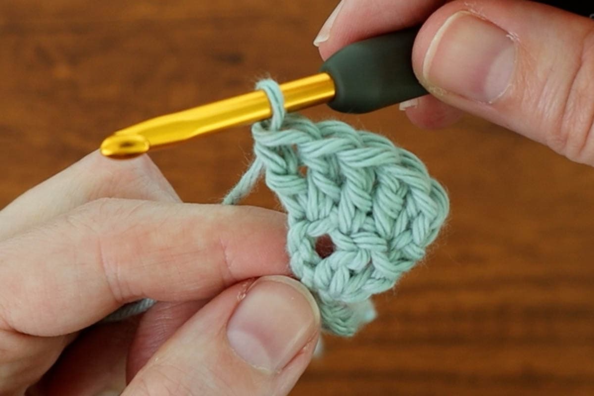 Easy Crochet Mesh Headband | Free Pattern & Video! | Marching North
